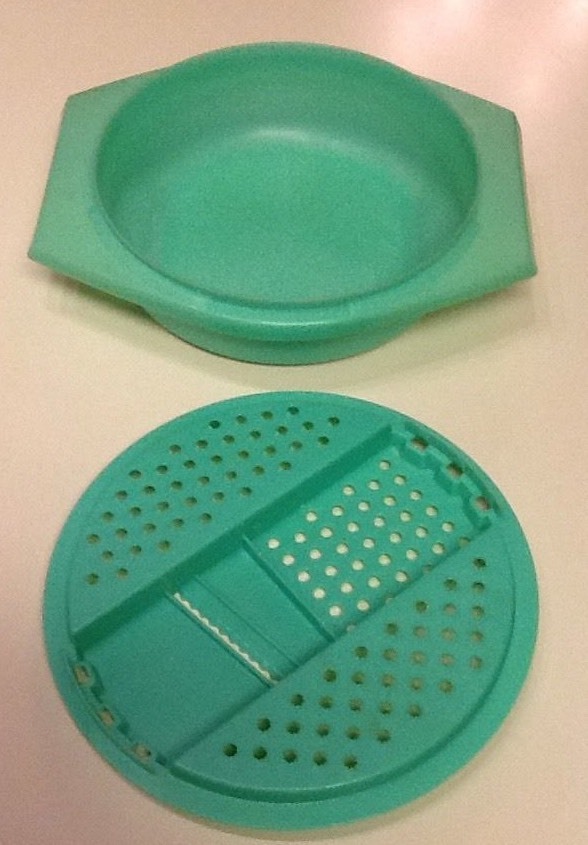 Vintage Tupperware Large Grater 787-3 & Bowl 786-1 Green | eBay
