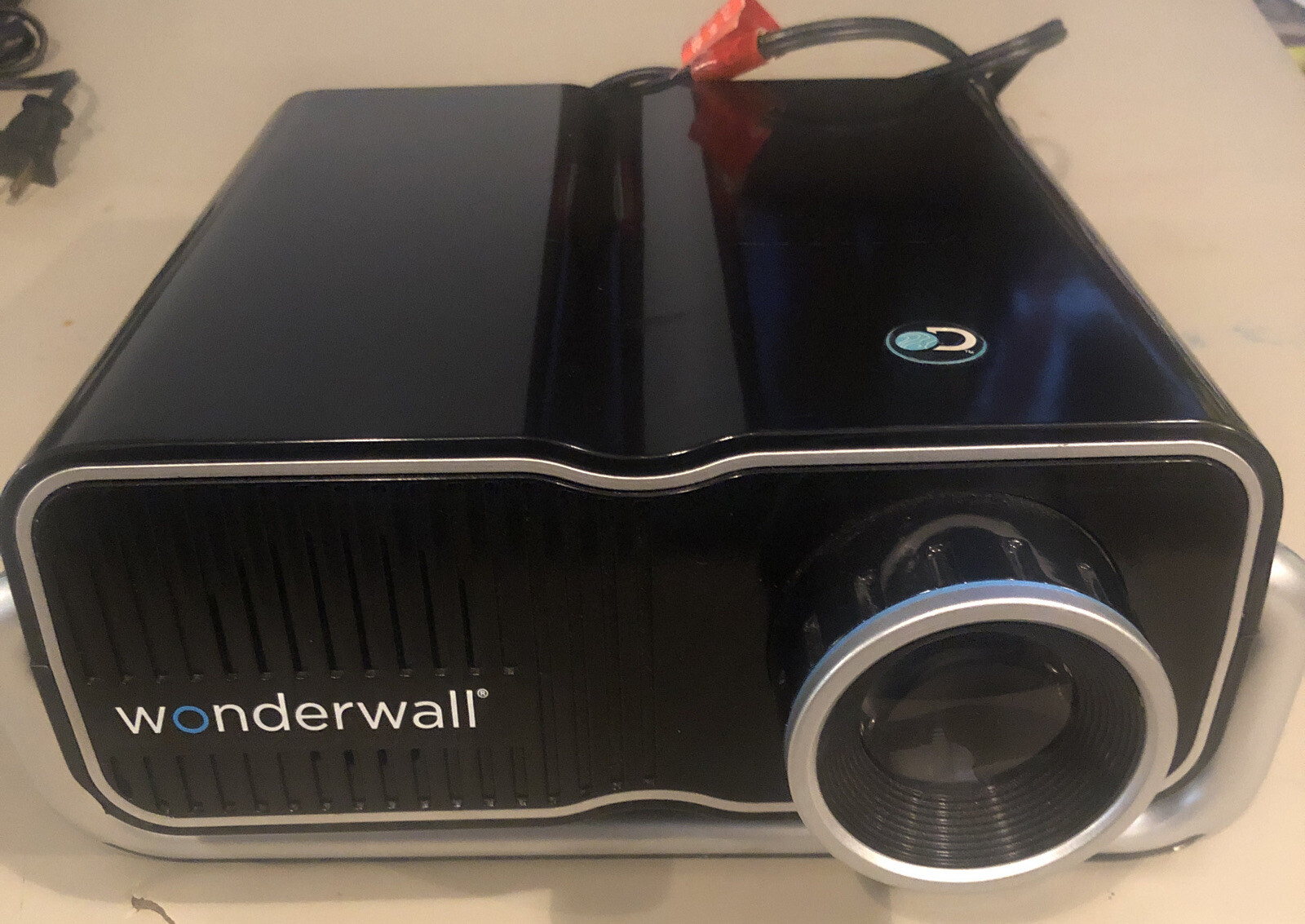 Used Discovery Wonderwall Expedition Entertainment LCD Projector | eBay