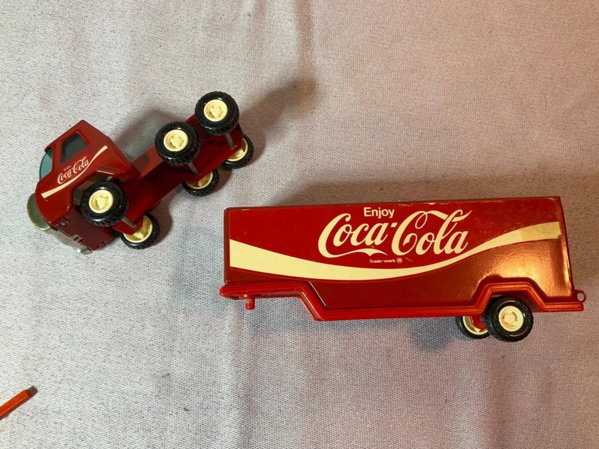 1980 Buddy L Coca Cola Mack Tractor Trailer semi truck Japan 1980 Buddy L Coca Cola Mack Tractor Trailer semi truck Japan