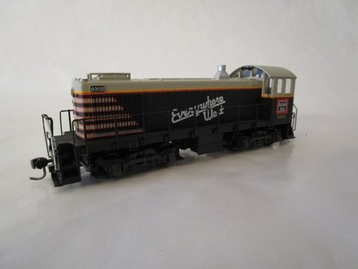 Atlas HO Scale CB&Q Alco S-2 Diesel Locomotive #9302 | eBay