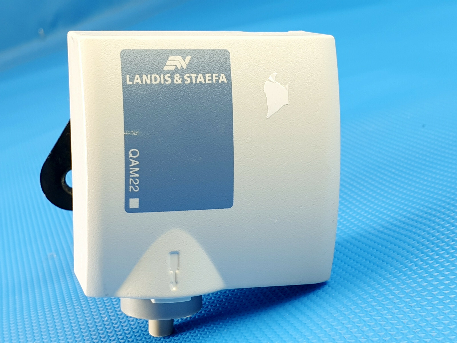 Siemens Landis & Staefa QAM22 Kanaltemperaturfühler Inkl. MwSt | eBay