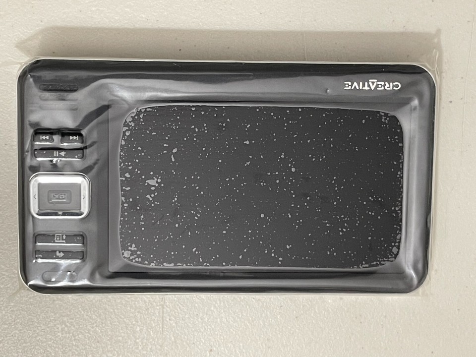 Creative ZEN Vision W 30GB Multimedia WMA MP3 Player w Voice & FM Radio ...