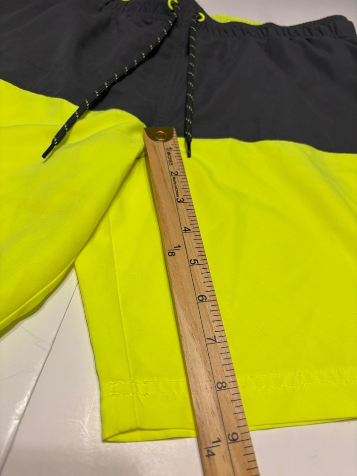 Mens George brand size L(36-38) above the knee swim trunks ***NEW W ...