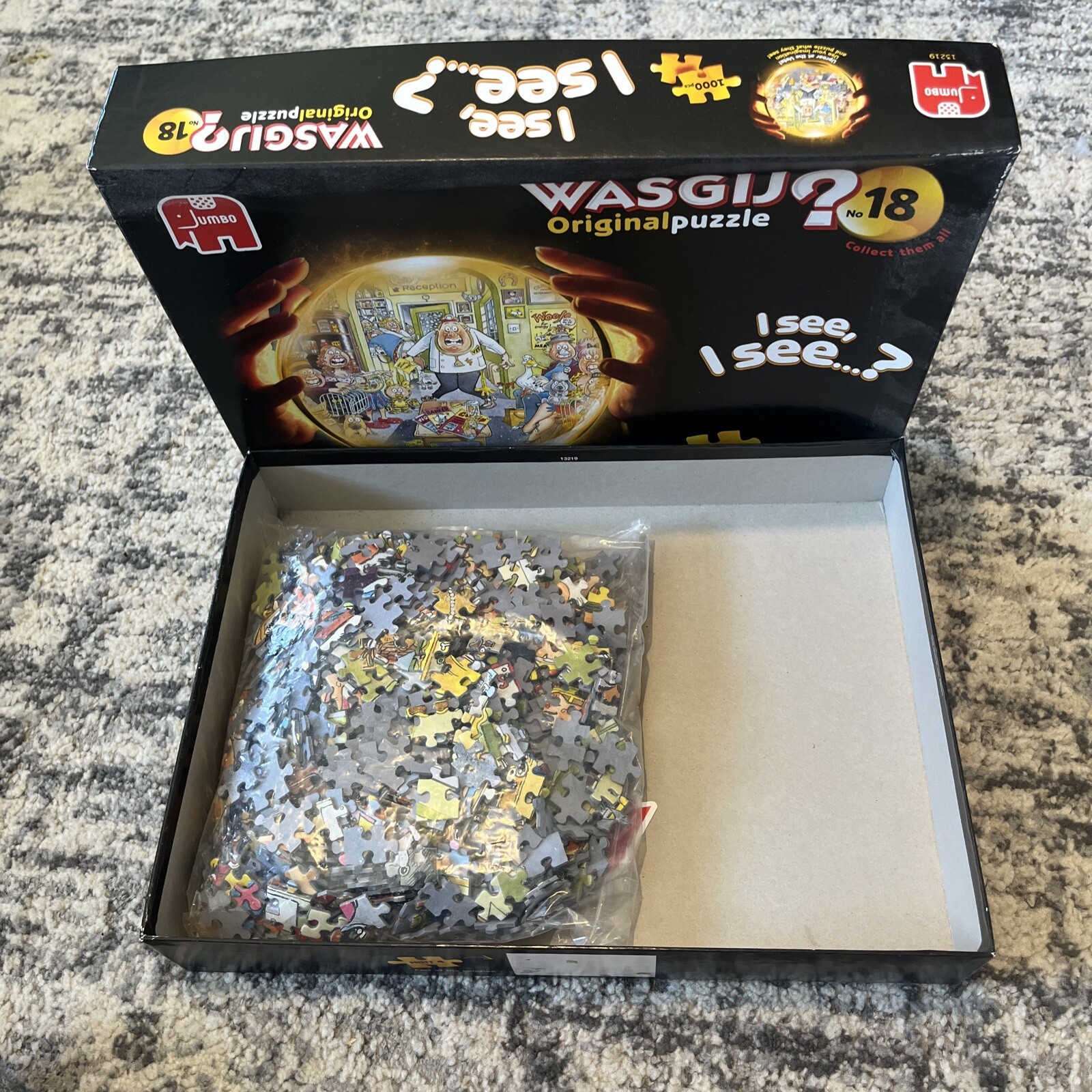 WASGIJ? No. 18 Jumbo 1000 Piece Jigsaw Puzzle Uproar at the Vets for ...
