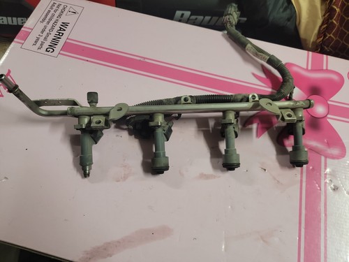 16 Polaris Slingshot SL Fuel Injection Injector Rail (With Injectors ...