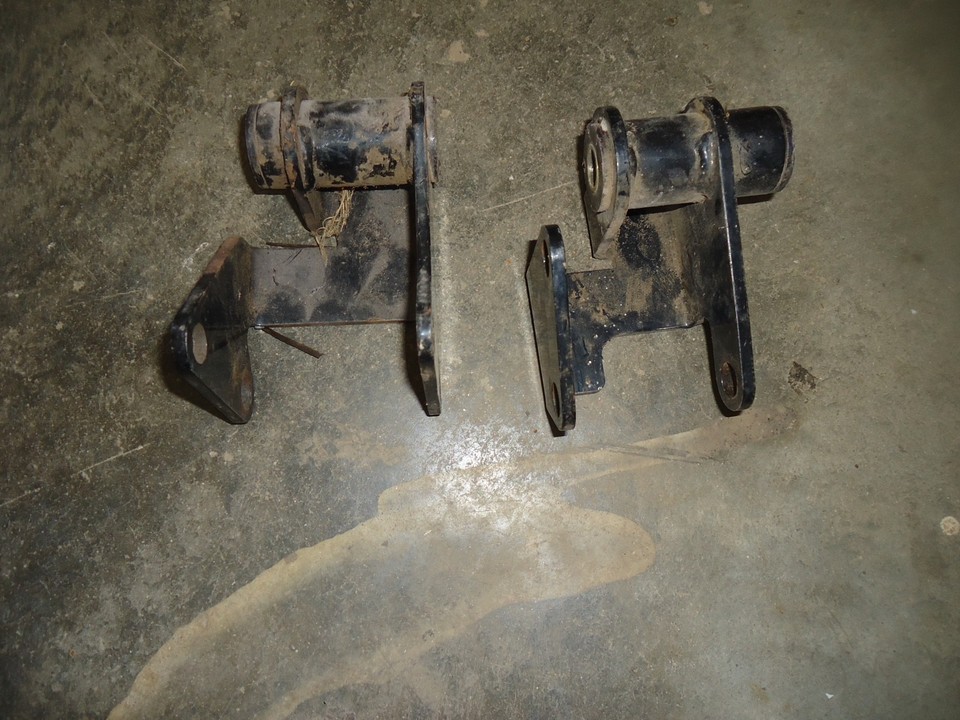 SCHUMACHER 73+ A,B,C,F,M,J BODY SLANT 6 TO SMALL BLOCK V8 ENGINE MOUNTS ...