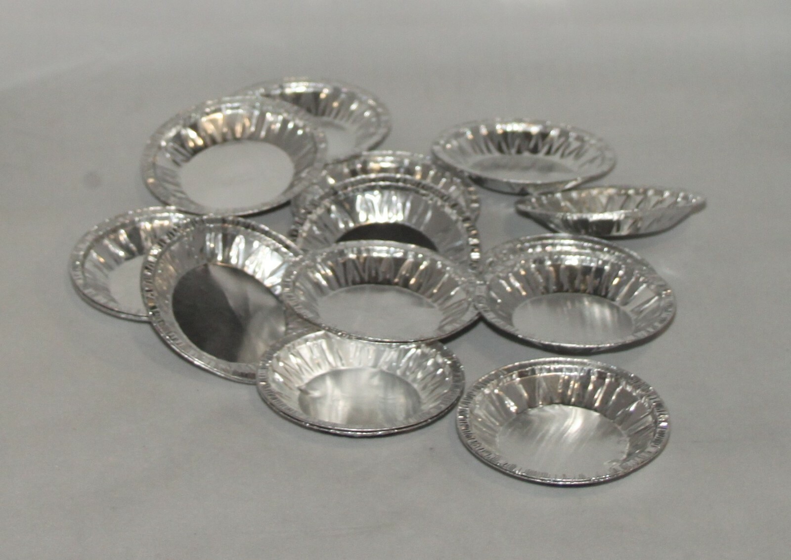 Small Foil Jam Tarts Mince Pie Dishes Christmas Patty Tins Round Cases ...