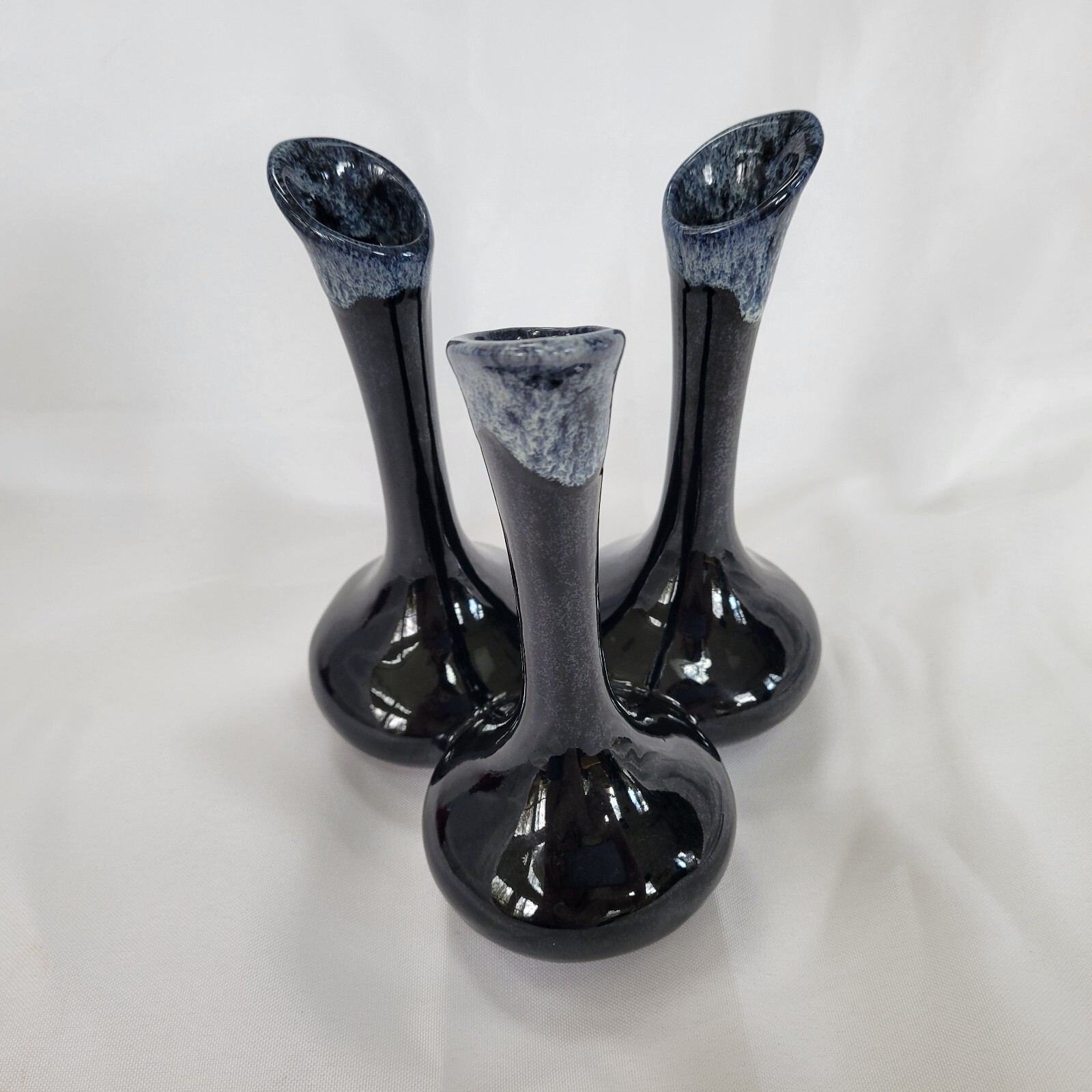 Van Briggle MCM Triple Bud Vase Deep Navy with White Drip Glaze 7” Tall ...