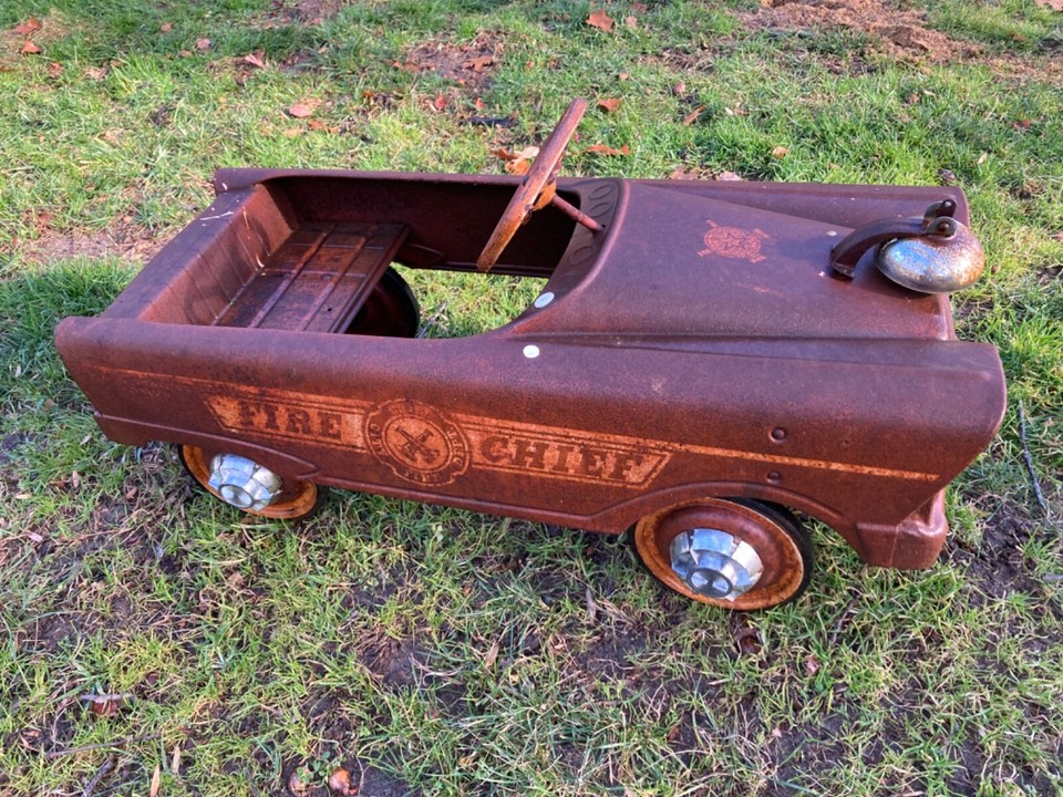 Pedal Car Vintage Fire Chief 1950s Style Nice All Original Metal Patina ...