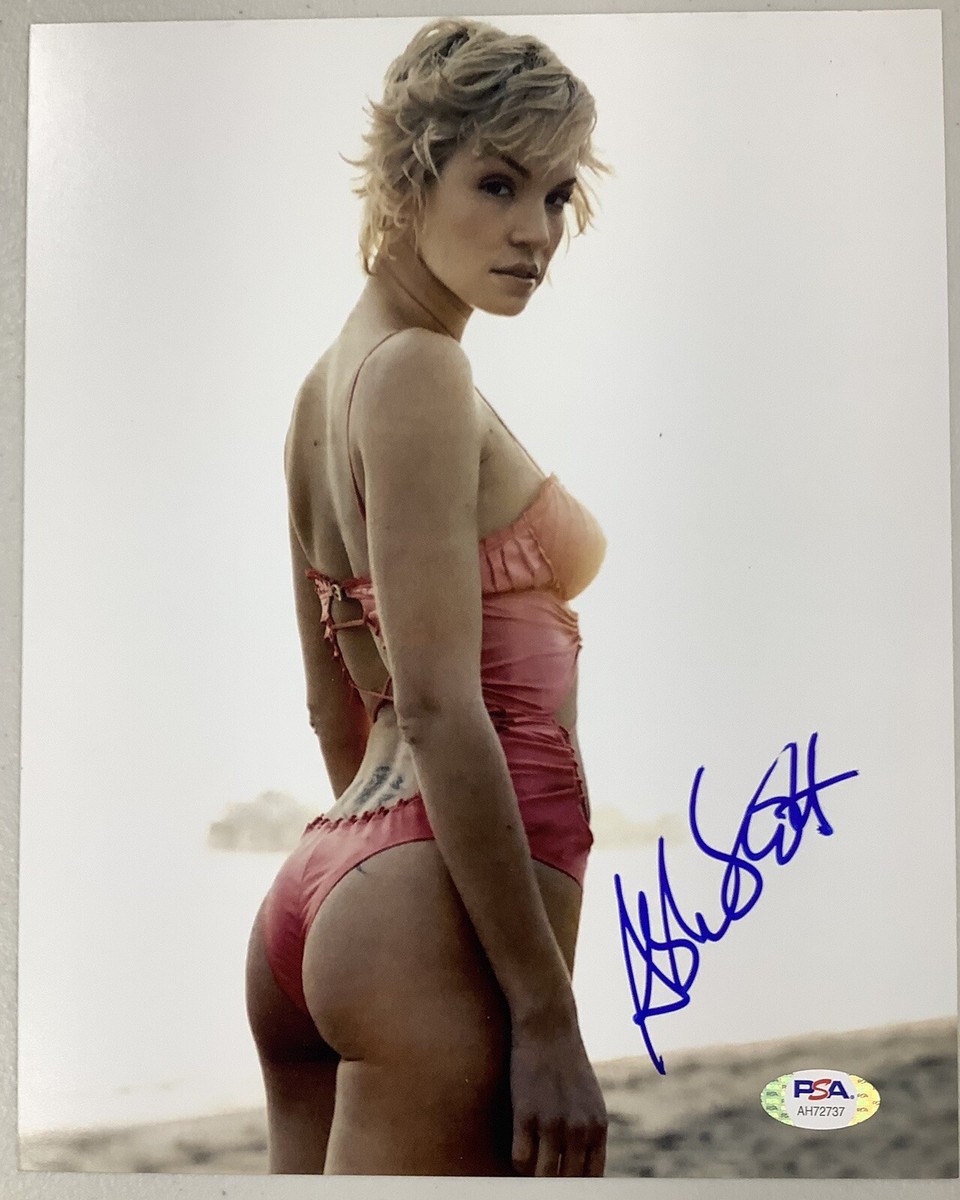 Ashley Scott Est Sexy
