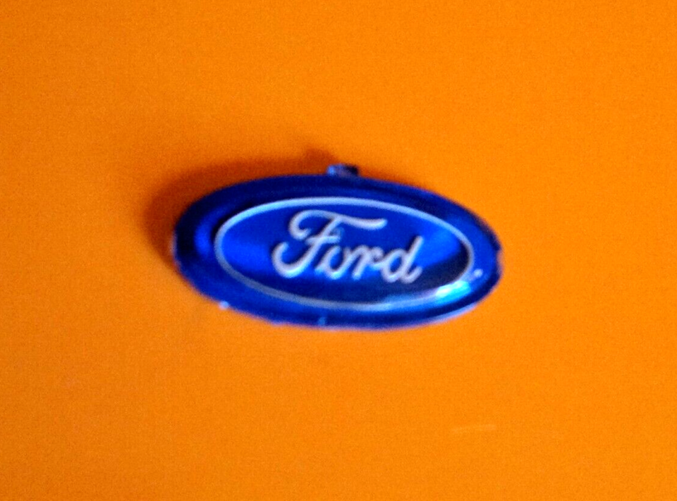 Original 1987-1988-1989-1990-1991 Ford Bronco Horn Pad Emblem-Badge | eBay