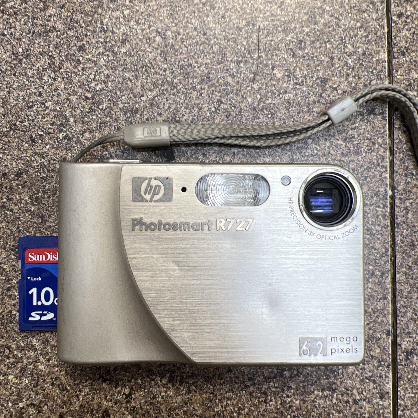 HP+Photosmart+R727+6.2MP+Digital+Camera+W%2F+Battery+%26+Memory+Card ...