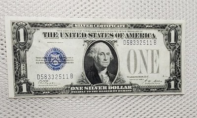 1928 A $1 Silver Certificate Funny Back Blue Seal Note D-B Block Crisp ...