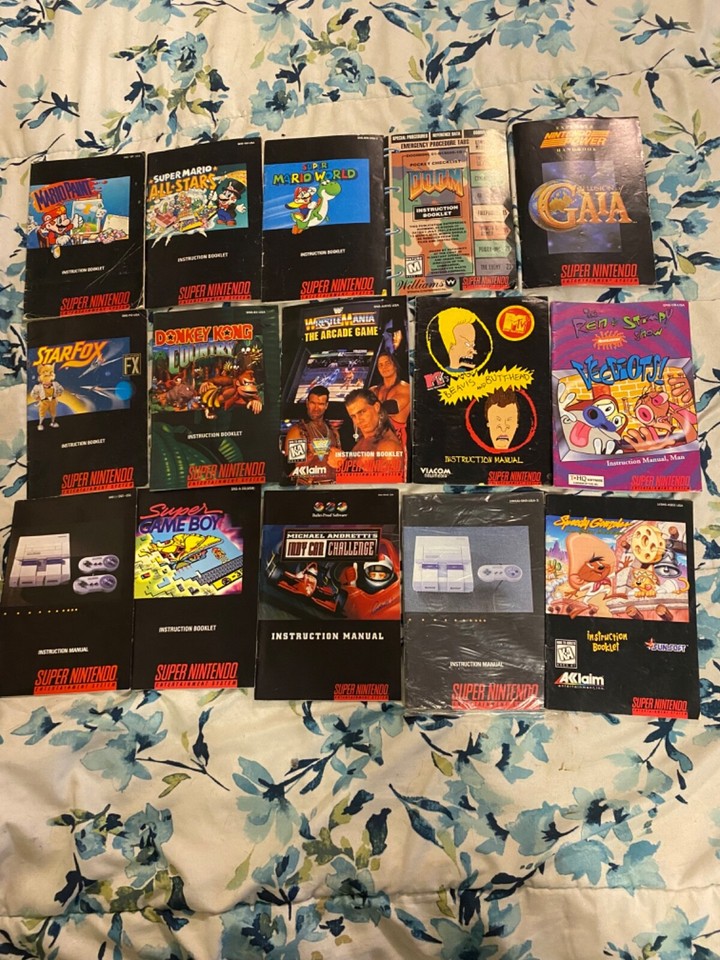 15 Super Nintendo Manual Lot SNES DOOM, Super Mario world, Gaia ...
