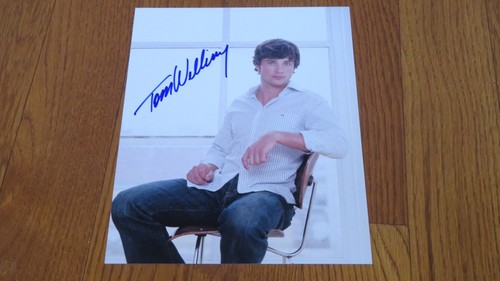 Tom Welling Autographed Hand Signed 8x10 Photo Smallville Clark Kent ...