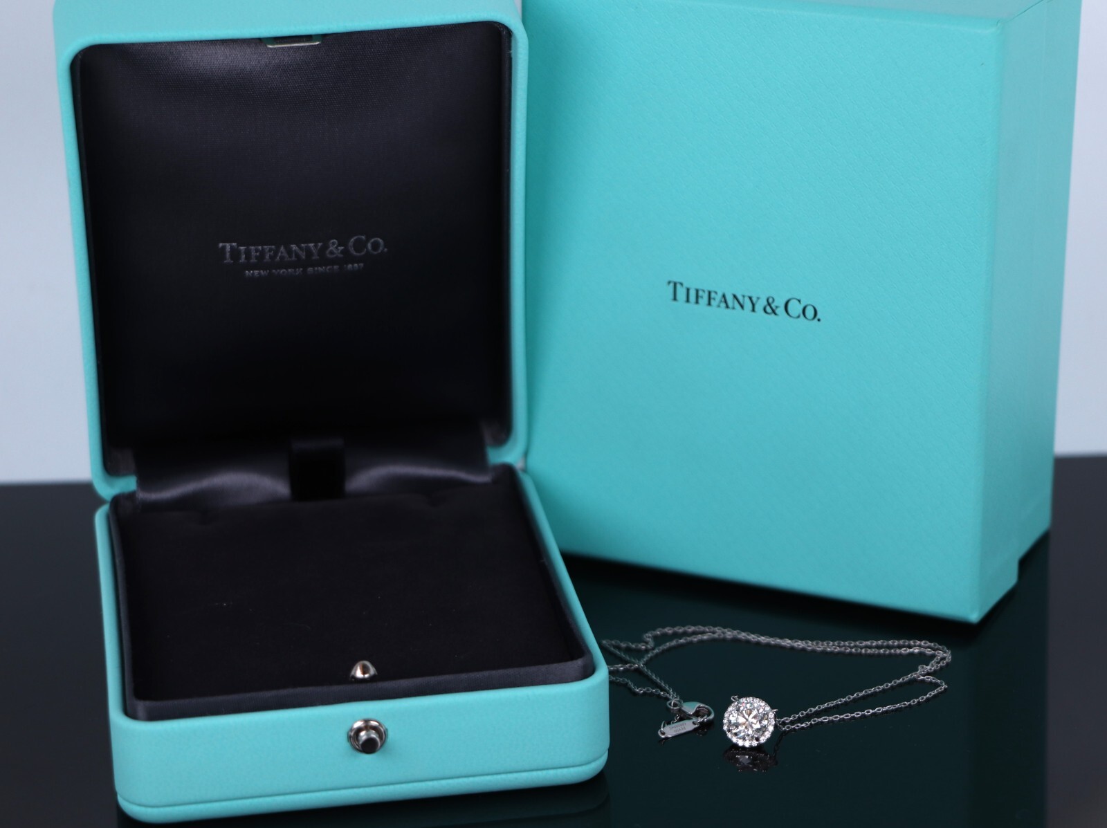 $19,500 Tiffany & Co Platinum Soleste J VS1 1.24ct Diamond Halo Pendant ...