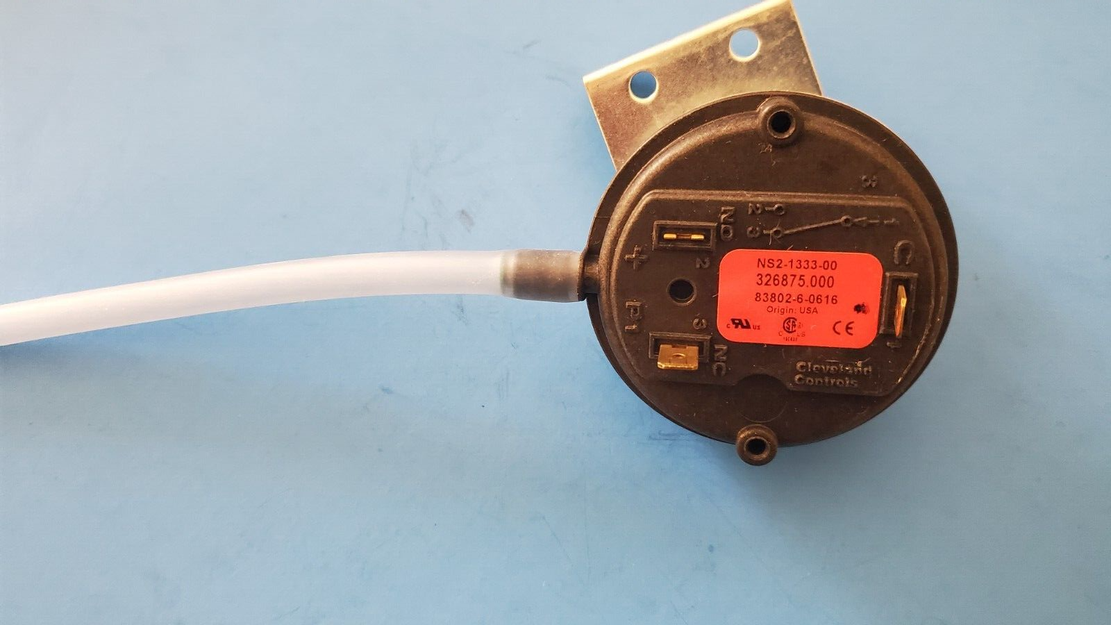 NS2-1334-00 Cleveland Controls PRESSURE SWITCH - water heather part | eBay