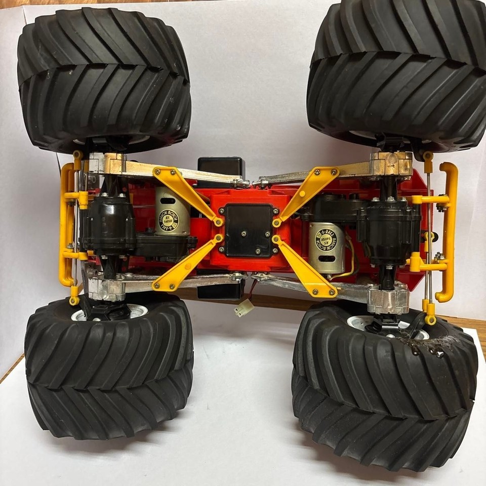 Tamiya Bullhead 4x4 RC Car Vintage Red Body Large Tires AS IS (No ...