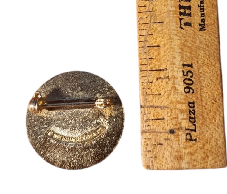 Vintage 1991 Christmas Hallmark Keepsake Ornament Lapel Pin Collector's ...