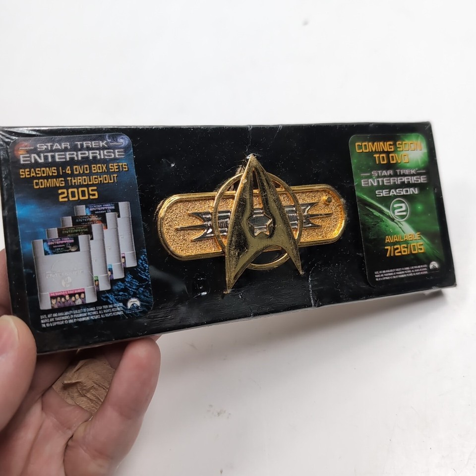 STAR TREK MOVIE FEDERATION INSIGNIA CHEST COMMUNICATOR PIN NEW SEALED ...