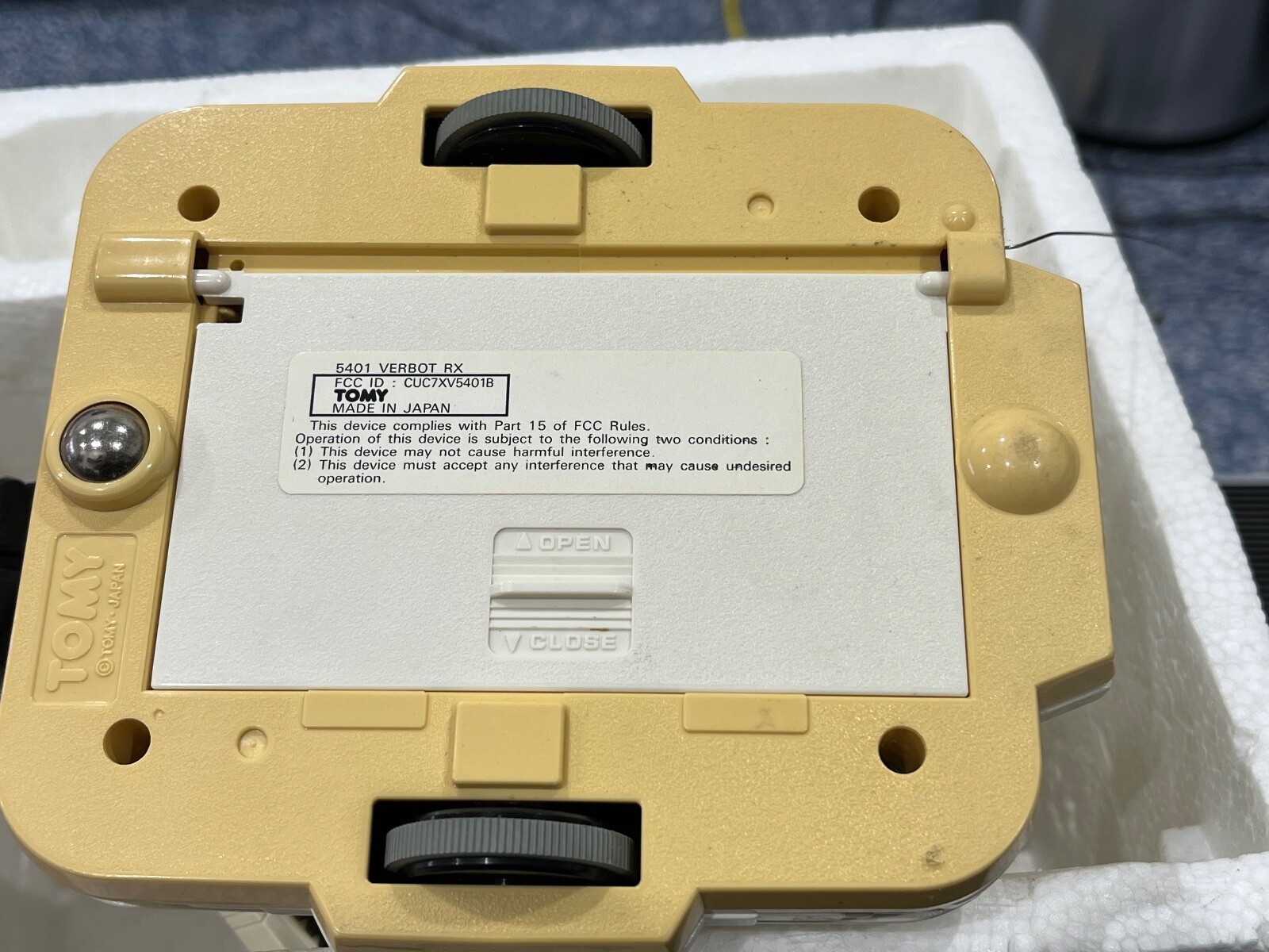 Verbot Tomy Robot Remote Control Toy Figure box vtg 1984 Voice Command ...