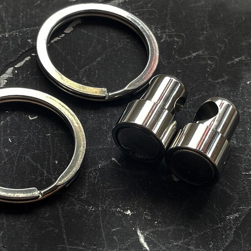 Titanium Alloy Magnet Quick Buckle Detach tool EDC Keychain Tools Key ...