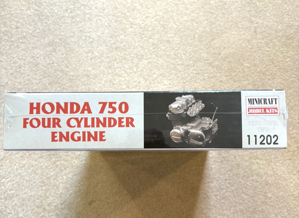 MINICRAFT 11202 70'S HONDA 750 FOUR CYLINDER ENGINE W/ STAND MODEL KIT ...