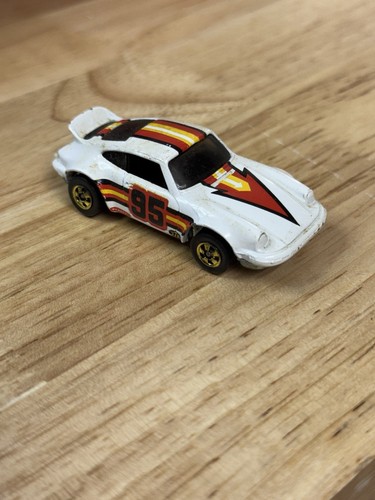 Hot Wheels 1974 The Hot Ones P-911 Porsche #95 Gold White Diecast Car ...