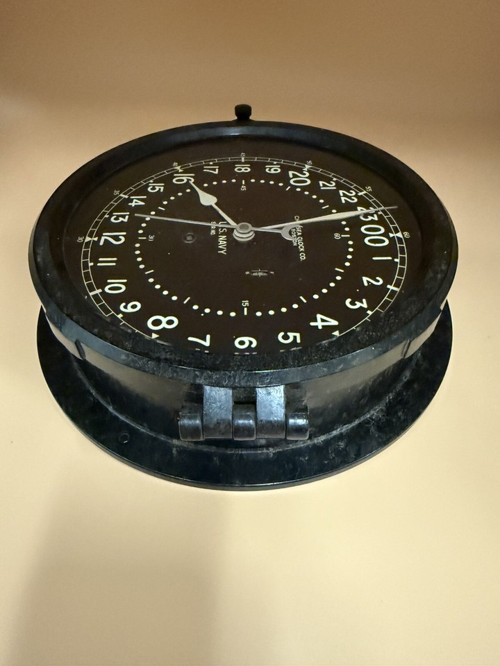 Vintage. WWII U.S NAVY 24 Hour/ 8 day CHELSEA CLOCK CO Porthole Clock ...
