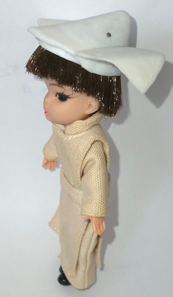 HASBRO DOLLY DARLING ORIGINAL FLYING NUN 4” Doll SALLY FIELDS TV SHOW ...