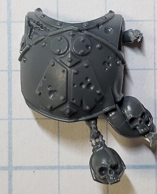 Warhammer 40k Death Guard Armory Bits Plague Marines Fly Icon Skulls ...