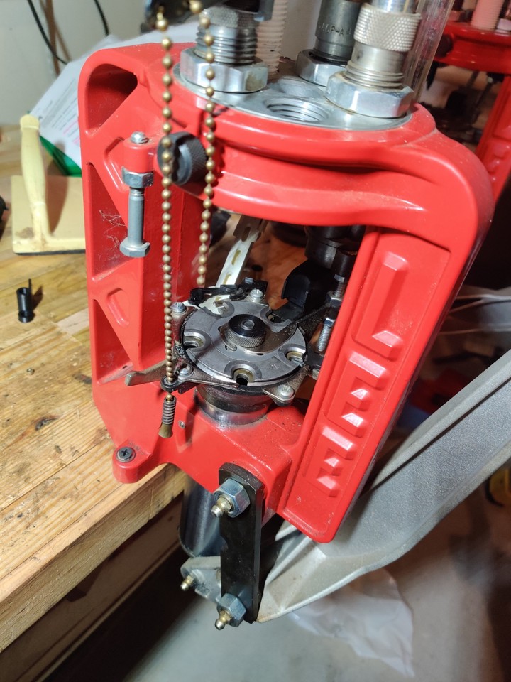 Lee Load Master Reloader Progressive Press With 45 ACP Dies And Shell ...