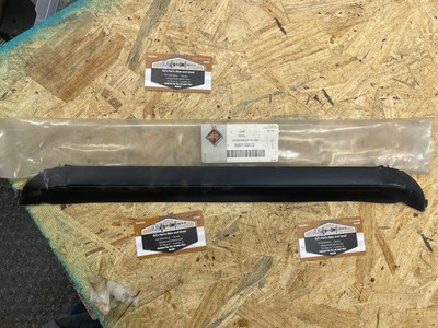 3557122C2 SEAL INTERNATIONAL TRUCK Left Outer Door Glass Seal | eBay