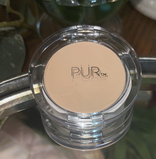 PUR 4 in 1 Pressed Mineral Makeup Foundation SPF 15 Light Ln6 for sale ...