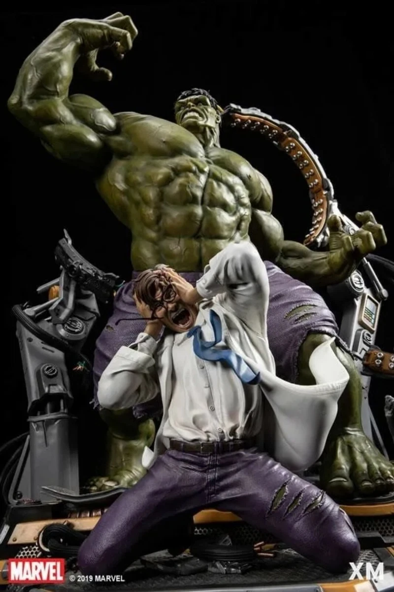 Bruce Banner Turning Into Hulk