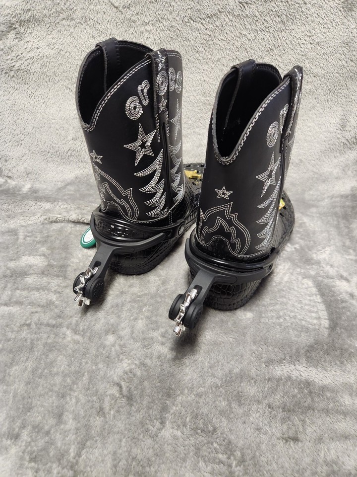 Verified Brand New. Crocs Classic Cowboy Boots M4/W6. Croctober. Fast ...