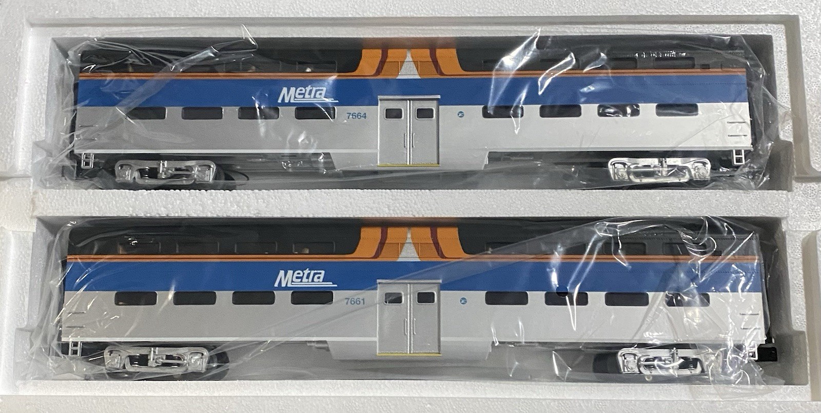 Atlas O Premier Metra 70’ Gallery Bi Level 2 Car Set MTH Last One ...