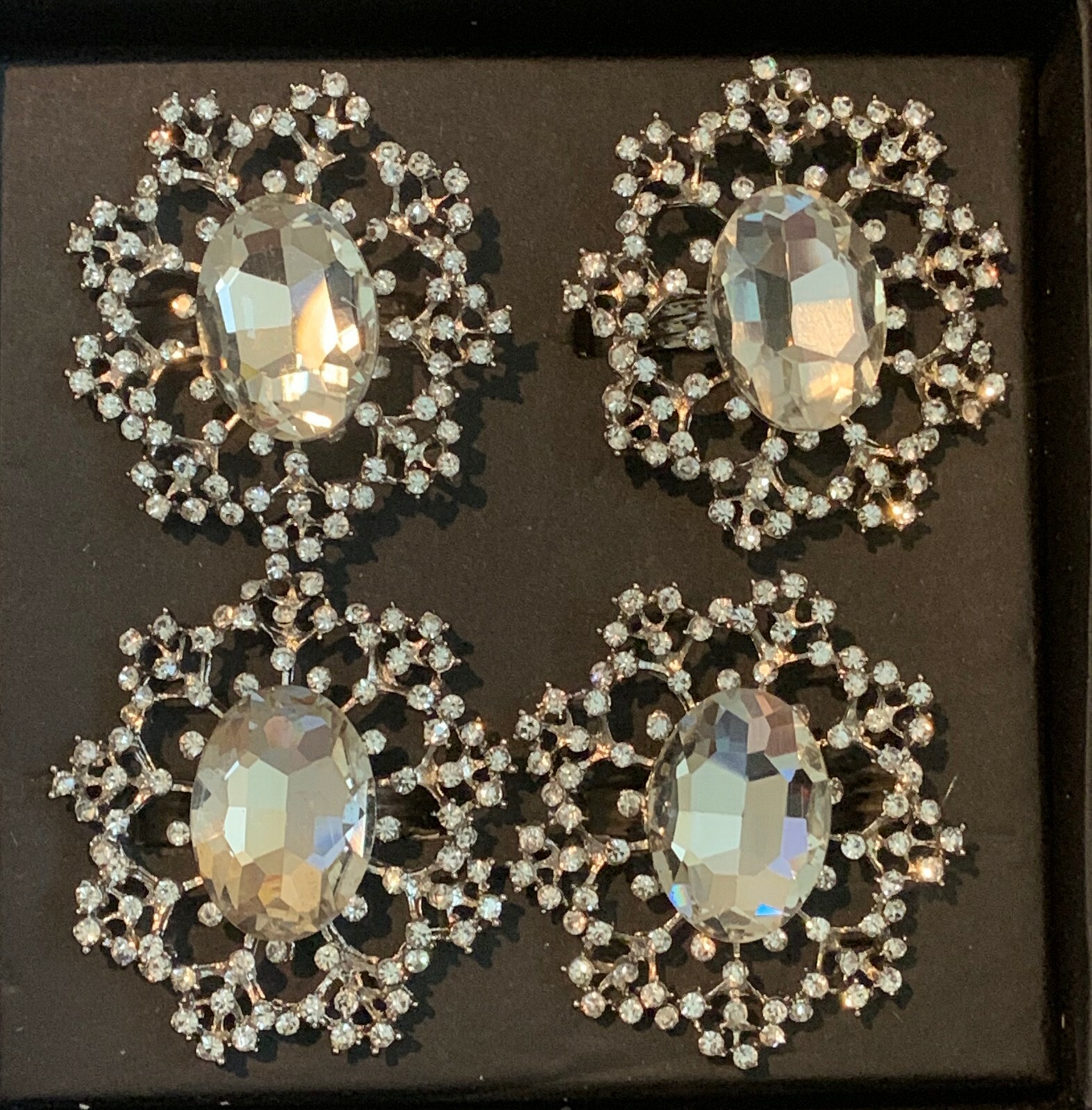 Tahari Napkin Rings Rhinestone Jeweled Set Of 4 Jewels New in Box | eBay