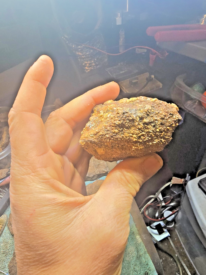 meteorite: Primitive Achondrite Weight 260 Grams. Beautiful!! semi ...