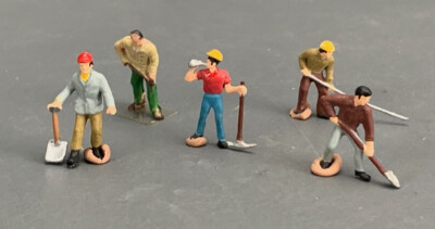 6X HO Scale Track Crew or Construction Workers Painted HO3266 | eBay