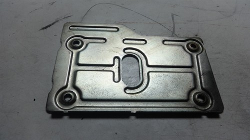 82 KAWASAKI KZ440 KZ 440 LTD KM137B ENGINE MOUNT BRACKET OIL GUIDE ...