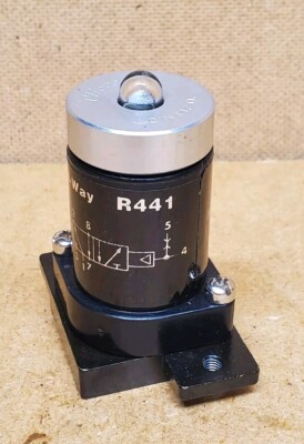 Clippard Minimatic R441 4-Way Valve | eBay