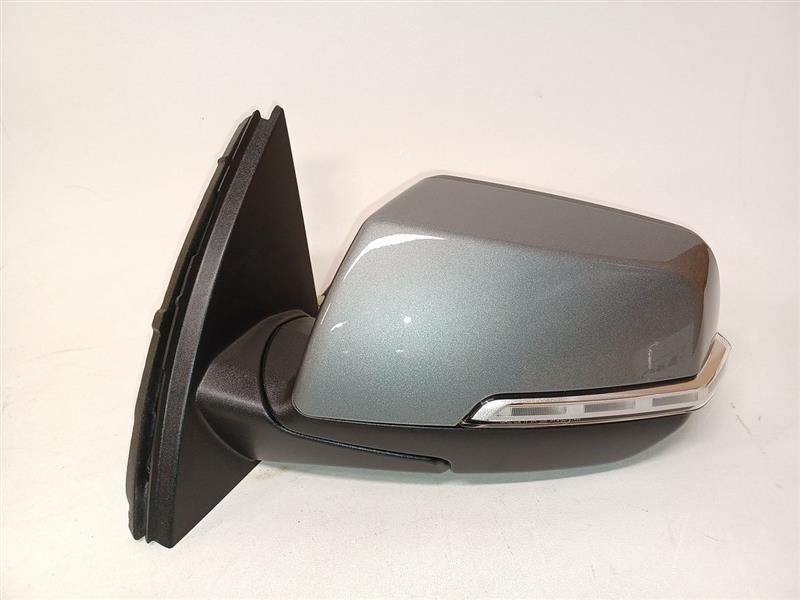 2024 Chevrolet TRAVERSE Side View Mirror Driver Left w Turn 87847835 ...