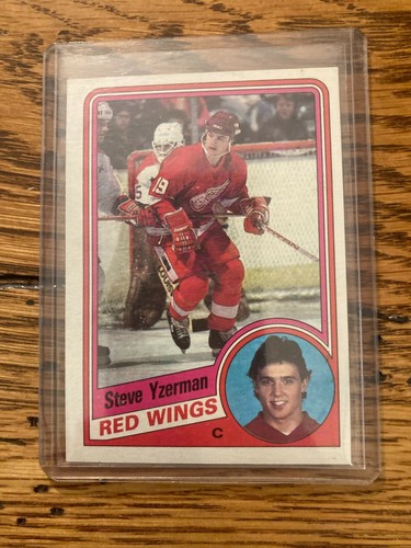 Steve Yzerman Rookie Card 1983-84 Topps #49 | eBay