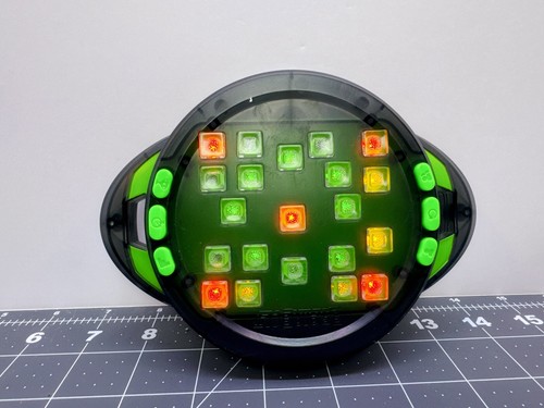 BRAINBOLT - Brain Teaser Light Up Memory Game by Educational Insight ...