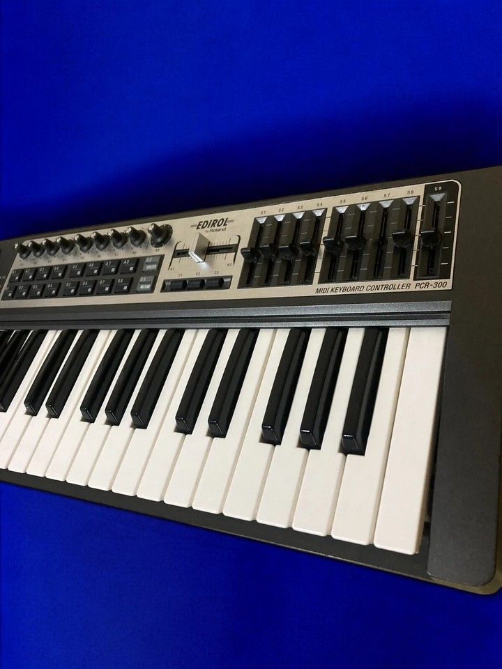 Roland EDIROL keyboard PCR-300 synthesizer Tested/working | eBay UK