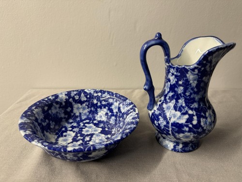 Lovely Vintage Dark Blue Small Calico Pitcher Jug & Bowl Heavy Pourer ...