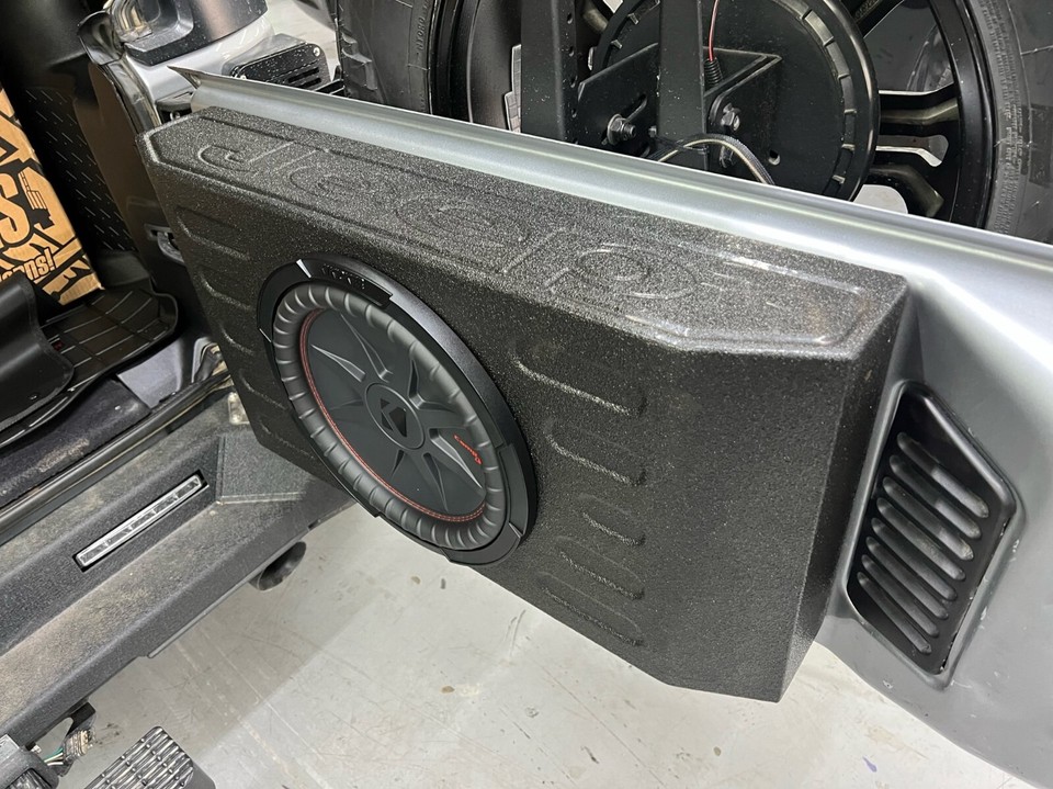 07-18 Jeep Wrangler Tailgate Subwoofer Enclosure / Sub Box For 2x10" | eBay