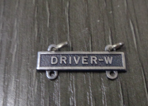 US Army Basic Qualification Driver Badge DRIVER-W Bar NEW WITH OUT TAG ...