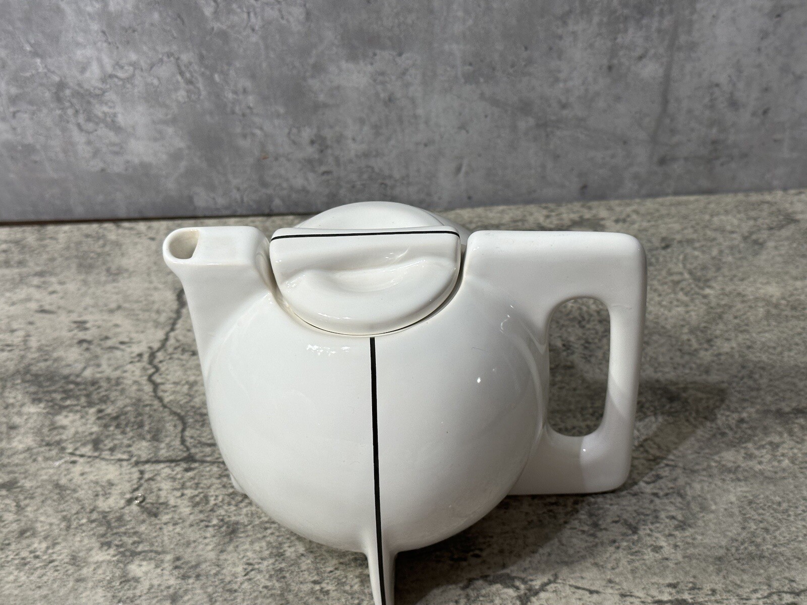 Vintage Bauhaus Art Deco Memphis Style Modernist Black/White Teapot | eBay